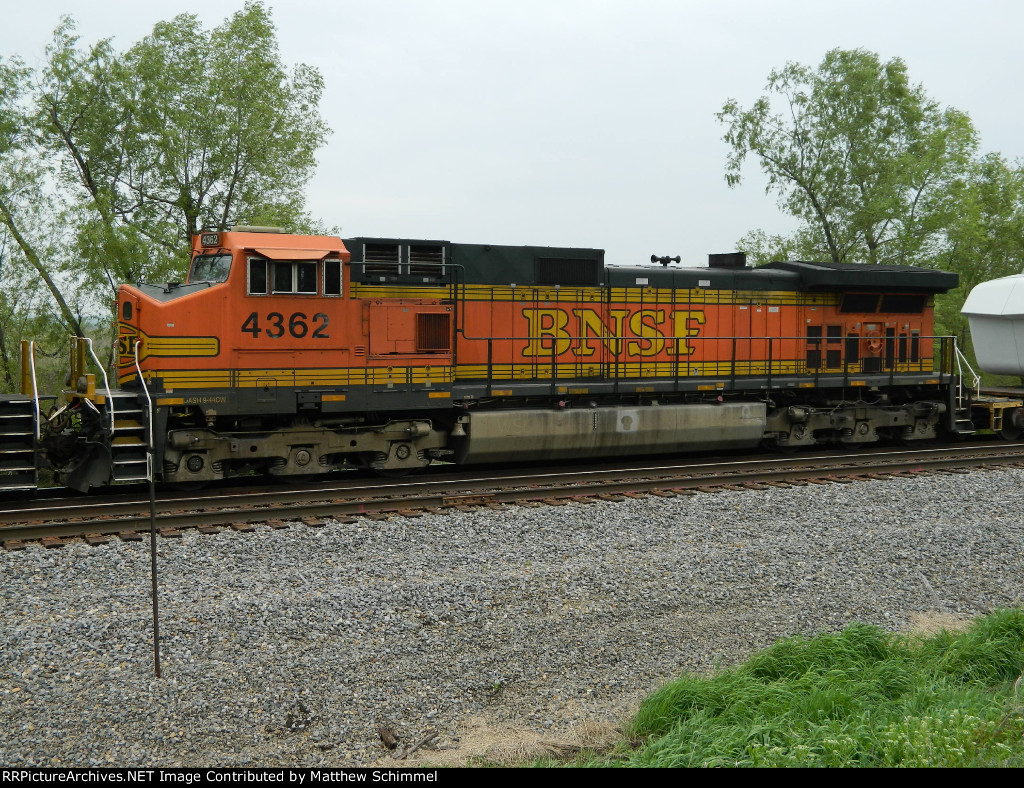 BNSF 4362 Roster Shot